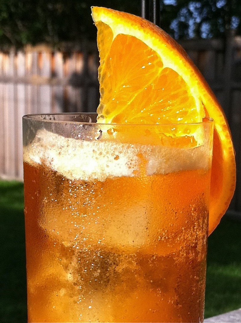 Red Pepper Daisy – Summit Sips